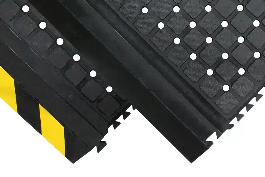 Hog Heaven Drainable Modular Tile | Americhem International